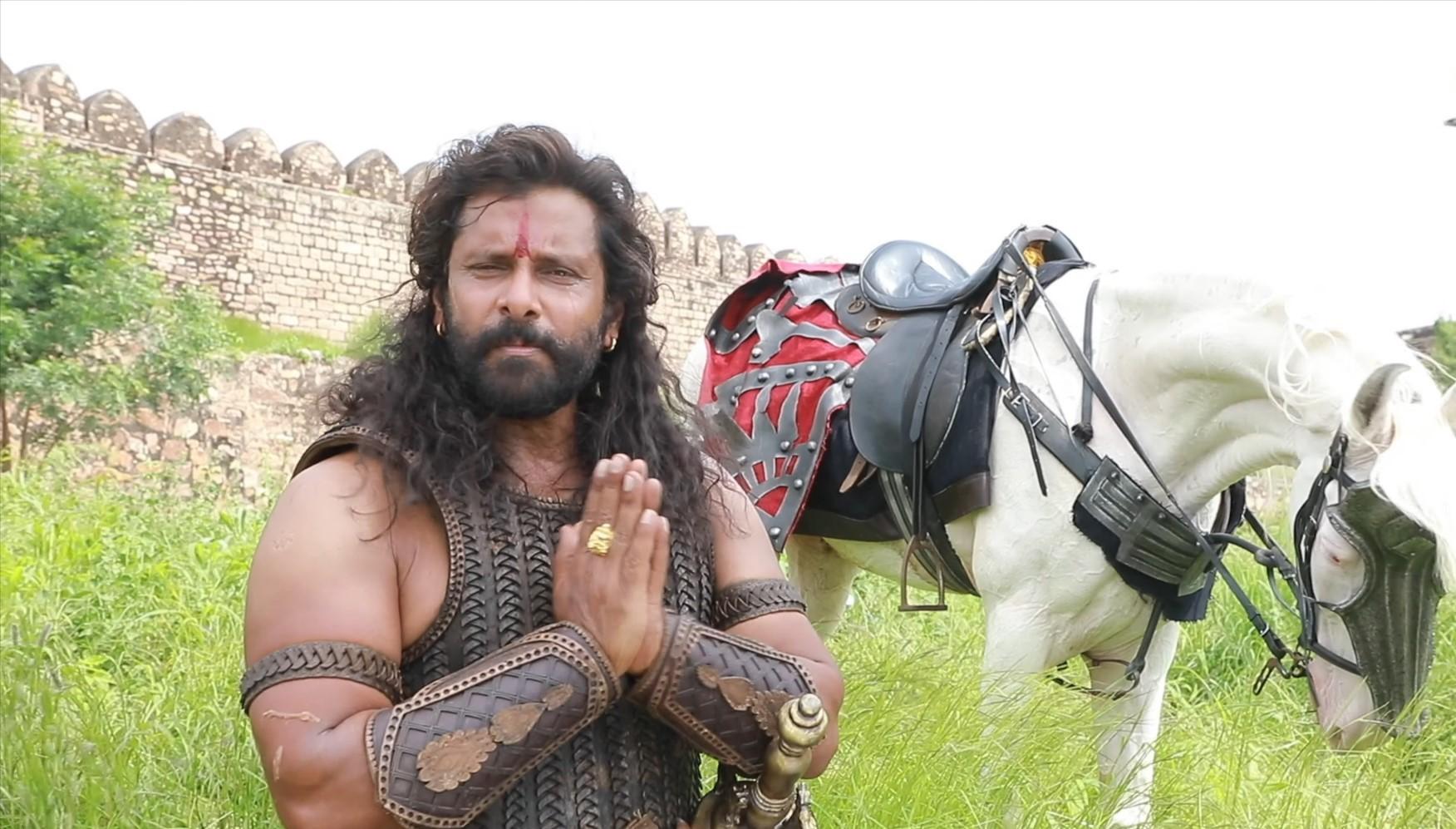 Ponniyin Selvan 2: BTS Video, Stills Tamil Movie, Music Reviews and News